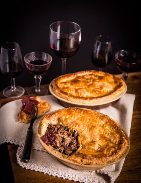 Wildspastei en pruim-en-peper vrugtepatee dans met La Motte Syrah | Huiskok